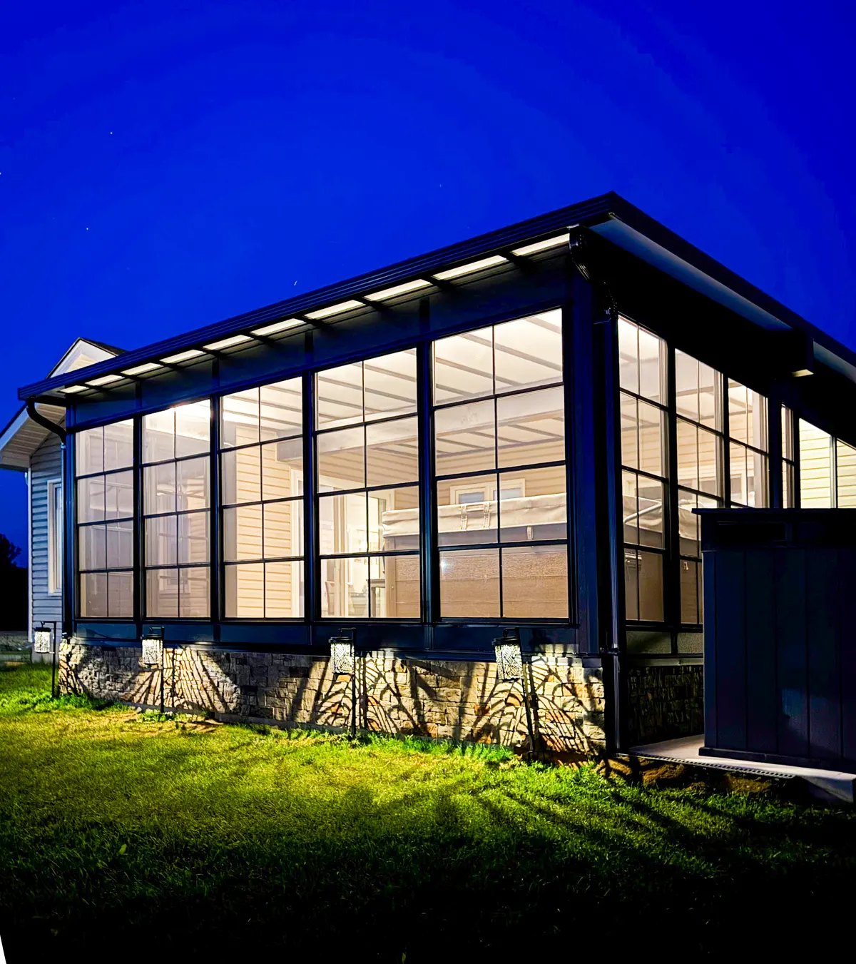 Sunroom Model 200 | Sunspace Sunrooms Corporate